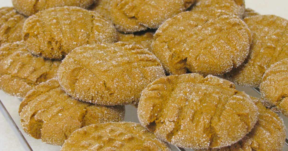 Big Soft Ginger Cookies
