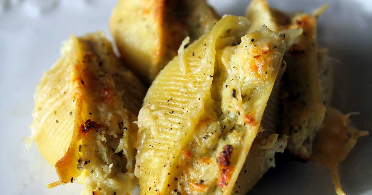 Chicken Parmesan Stuffed Shells