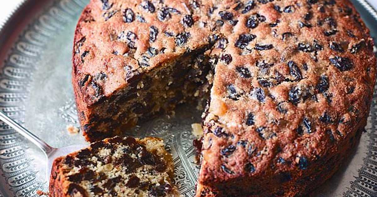 Easy Christmas Cake