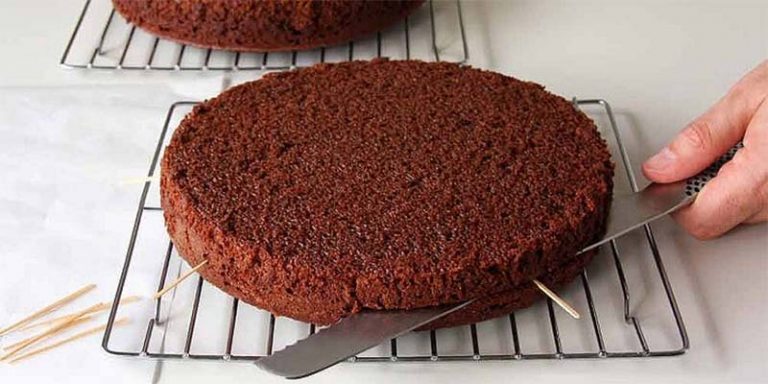 Easy Celebration Layer Cake Step-by-Step