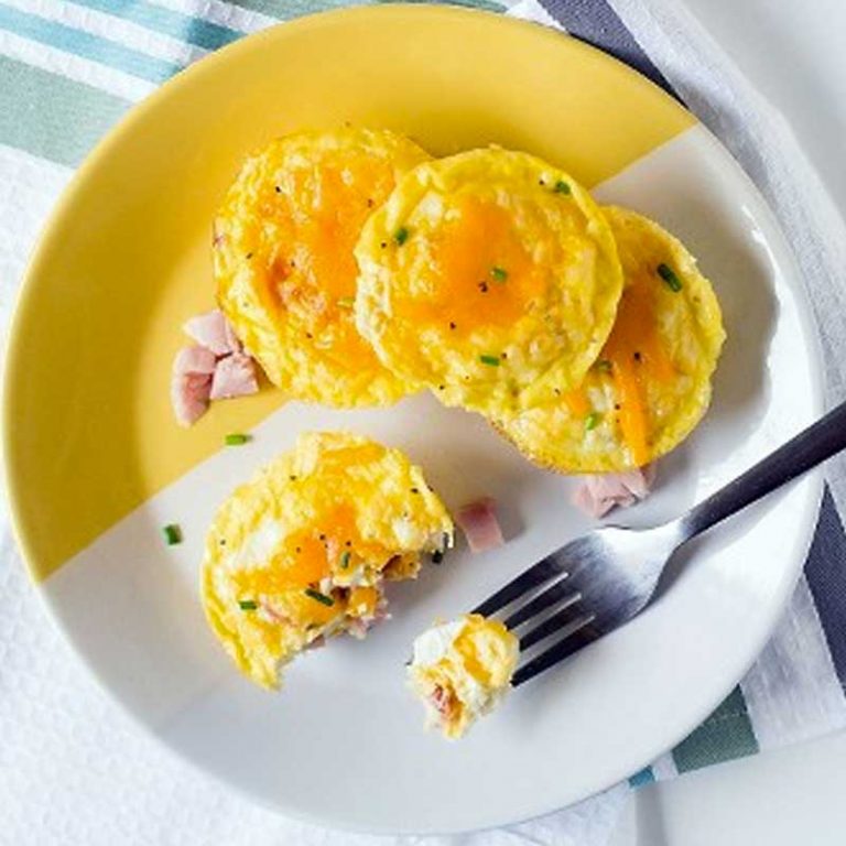 Ham and Cheese Omelette Cups